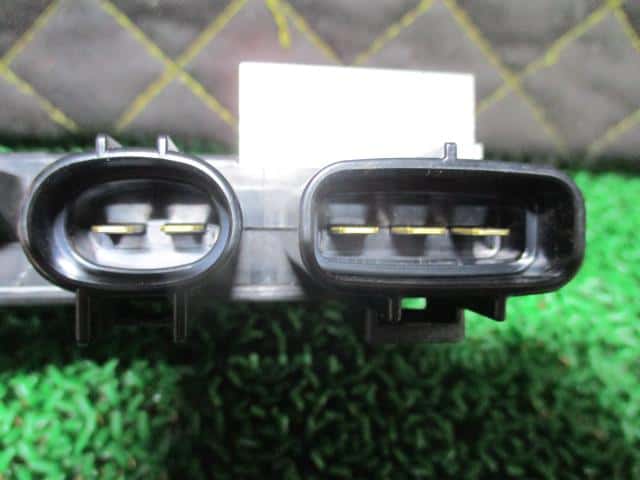 [Used]Control Unit TOYOTA Hiace 2019 CBF-TRH200V 8925726020 - BE ...