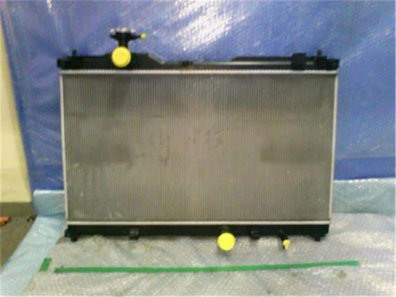 [Used]Radiator TOYOTA Noah 2018 DAA-ZWR80G 1640037280 - BE FORWARD Auto ...