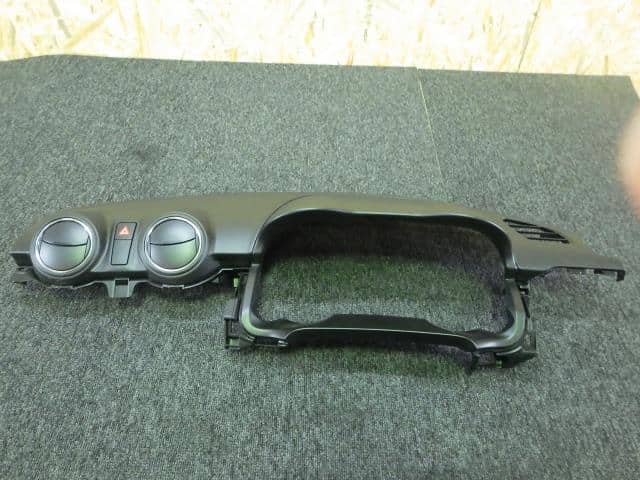 [Used]Instrument Panel SUZUKI Swift 2022 5AA-ZD53S 7311052R005PK - BE ...