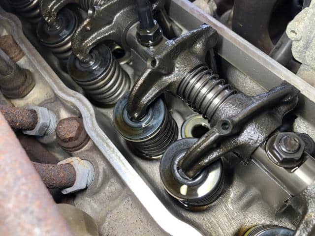 [Used]2Y Engine TOYOTA Hiace 1992 T-YH81 1900072190 - BE FORWARD Auto Parts