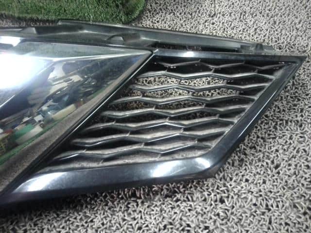 [Used]Radiator Grille NISSAN X-Trail 2015 DBA-NT32 623104CE1A - BE ...