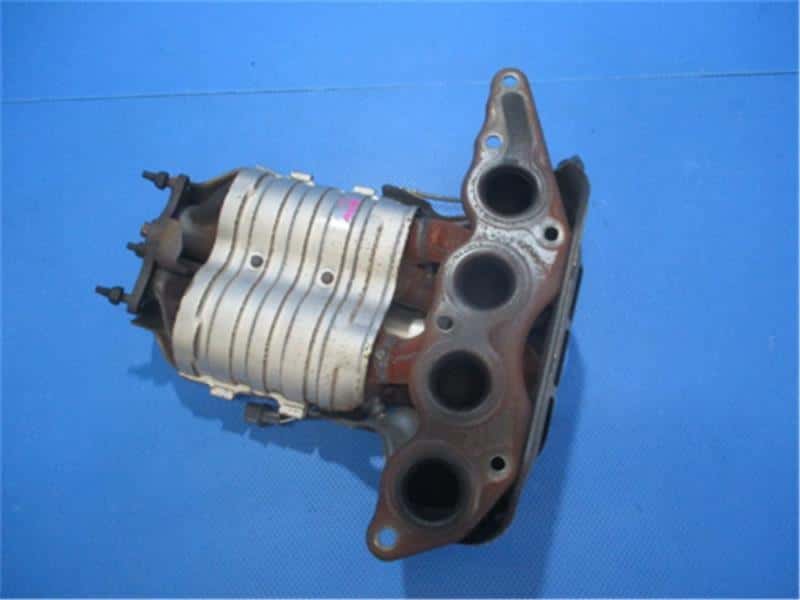 [Used]Exhaust Manifold MITSUBISHI Grandis 2006 DBA-NA4W 1555A028 - BE ...