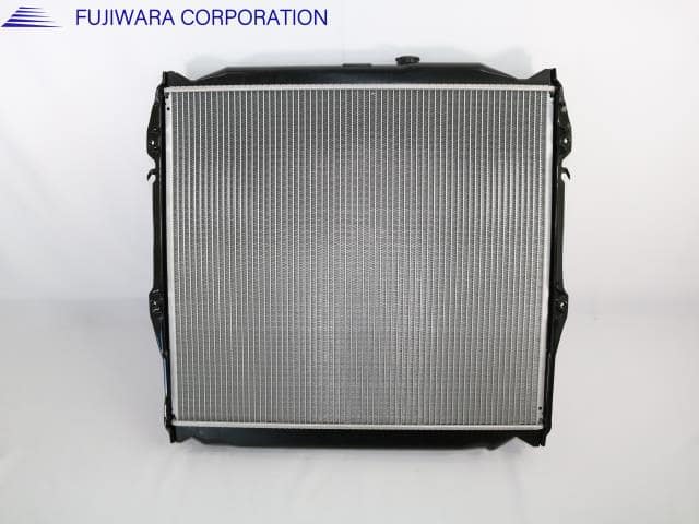 [New]Radiator TOYOTA Hilux Surf KD-KZN185W - BE FORWARD Auto Parts