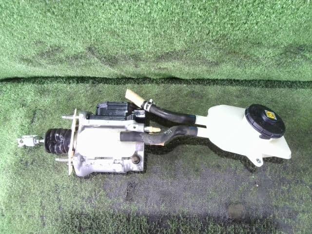 [Used]Brake Master Cylinder HONDA Fit 2013 DAA-GP5 01469T5C020 - BE ...