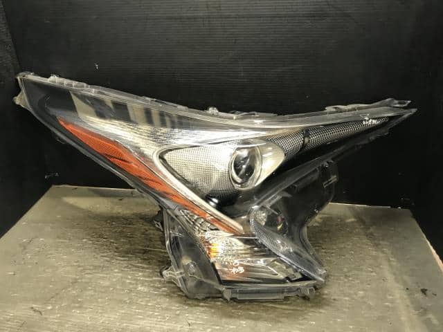 [Used]Right Headlight TOYOTA Prius 2016 DAA-ZVW50 8114547691 - BE ...
