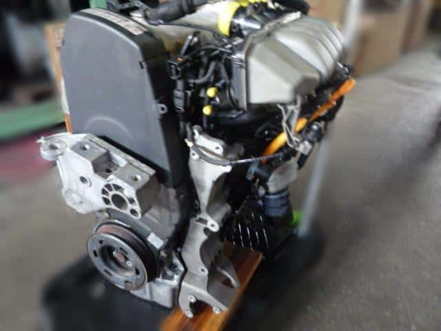 [Used]AZJ Engine VOLKSWAGEN Golf 2004 GH-1JAZJ - BE FORWARD Auto Parts