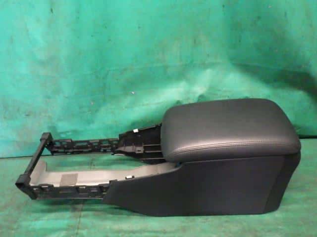 [Used]Console Box MITSUBISHI Proudia 2016 DBA-BY51 - BE FORWARD Auto Parts