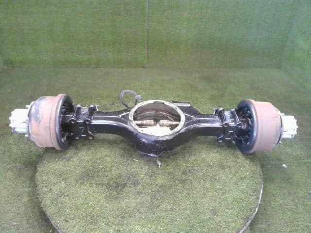 [Used]Rear Differential Housing Case Mitsubishi Fuso Fighter Mignon ...