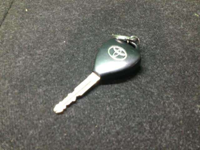 [Used]Keyless Entry Remote Control Key TOYOTA Vitz 2006 DBA-KSP90 ...