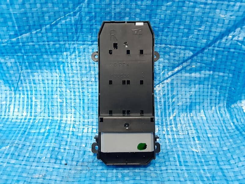 [Used]Power Window Switch HONDA Stream 2009 DBA-RN6 - BE FORWARD Auto Parts