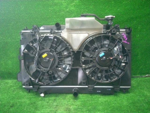 [Used]Radiator MAZDA Axela 2015 DBA-BMEFS PE2015200 - BE FORWARD Auto Parts