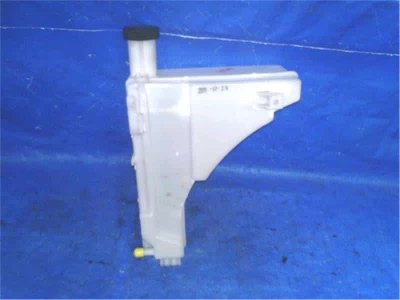 [Used]Coolant Reservoir Tank NISSAN Cube 2012 DBA-Z12 217101FA0A - BE ...