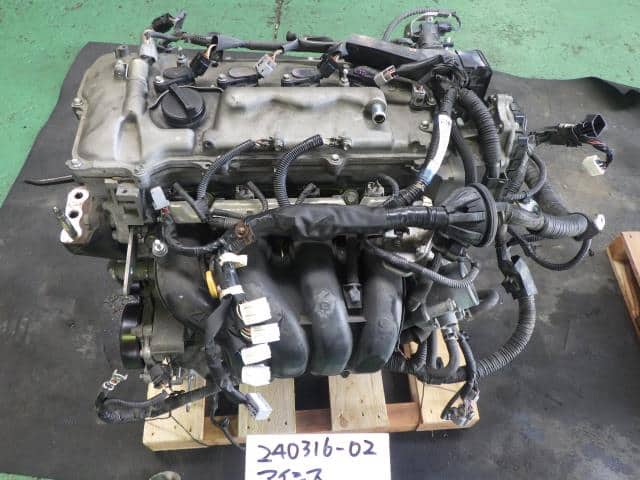 [Used]2ZR-FAE Engine TOYOTA Isis 2012 DBA-ZGM10G 1900037620 - BE ...