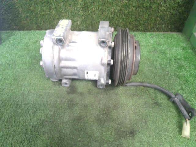 [Used]A/C Compressor NISSAN UD CONDOR 2016 TKG-MK38L 276303Z00A - BE ...
