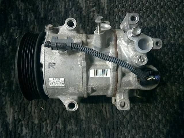 [Used]A/C Compressor TOYOTA Harrier 2014 DBA-ZSU65W 8831048300 - BE ...