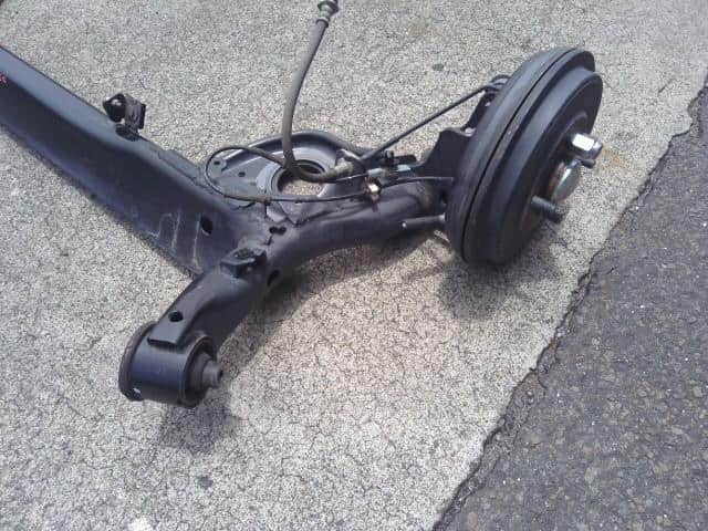 [Used]Rear Axle Beam Assembly NISSAN Note 2018 DAA-HE12 555013VA1B - BE ...