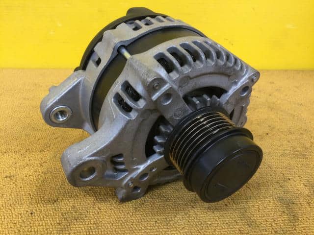 [Used]Alternator TOYOTA Noah 2008 DBA-ZRR75W 2706037030 - BE FORWARD ...