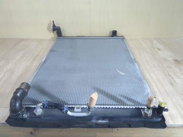 [Used]Radiator TOYOTA Alphard 2007 DBA-ANH10W 1604128610 - BE FORWARD ...