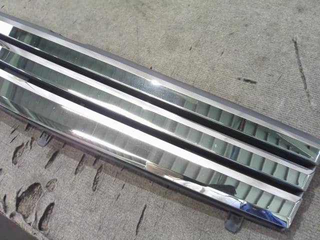 [Used]Radiator Grille SUZUKI Every 2012 ABA-DA64W 7172268HF0 - BE ...