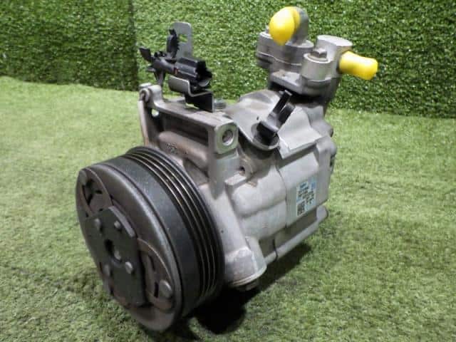 [Used]A/C Compressor SUBARU Exiga 2009 DBA-YA5 73111FG002 - BE FORWARD ...