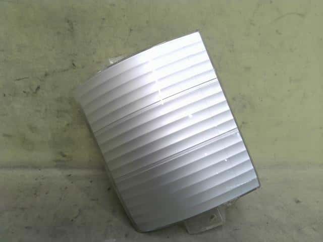 [Used]Left Side Marker Light Mitsubishi Fuso Canter 2014 TKG-FBA20 ...