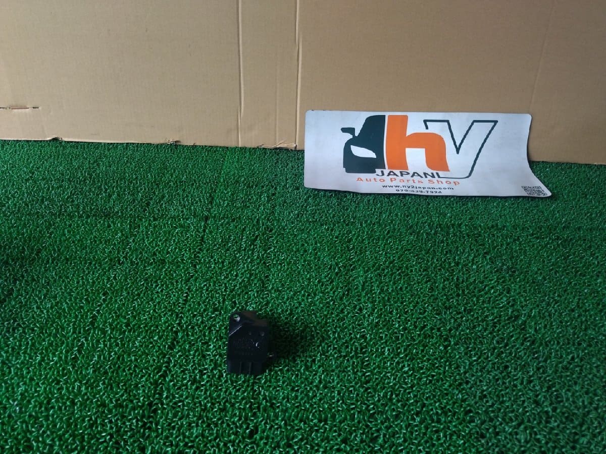 [Used]Toyota Air Flow Sensor Voxy DBA-AZR60G, 2007 #hyj NSP193490 - BE ...