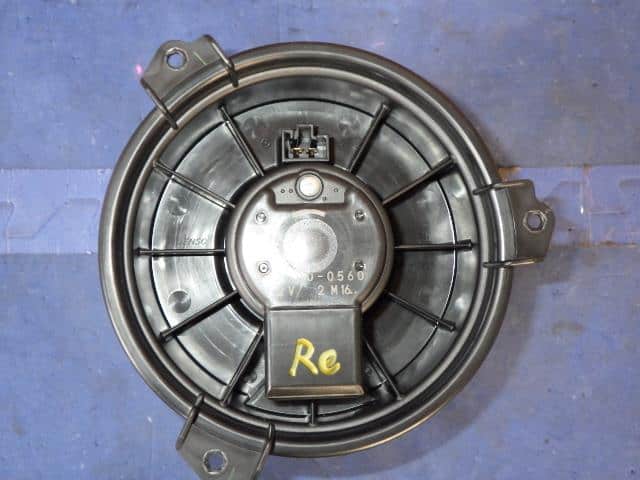 [Used]Blower Motor TOYOTA Voxy 2010 DBA-ZRR70W 8710328111 - BE FORWARD ...
