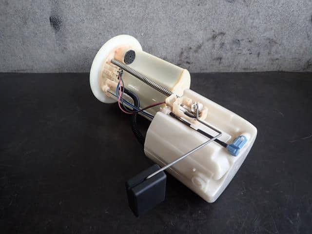 [Used]Fuel Pump TOYOTA IST 2008 DBA-NCP110 2322021210 - BE FORWARD Auto ...