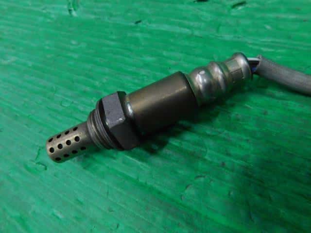 [Used]O2 Sensor SUZUKI Swift 2006 CBA-ZC31S 1821357K01 - BE FORWARD ...