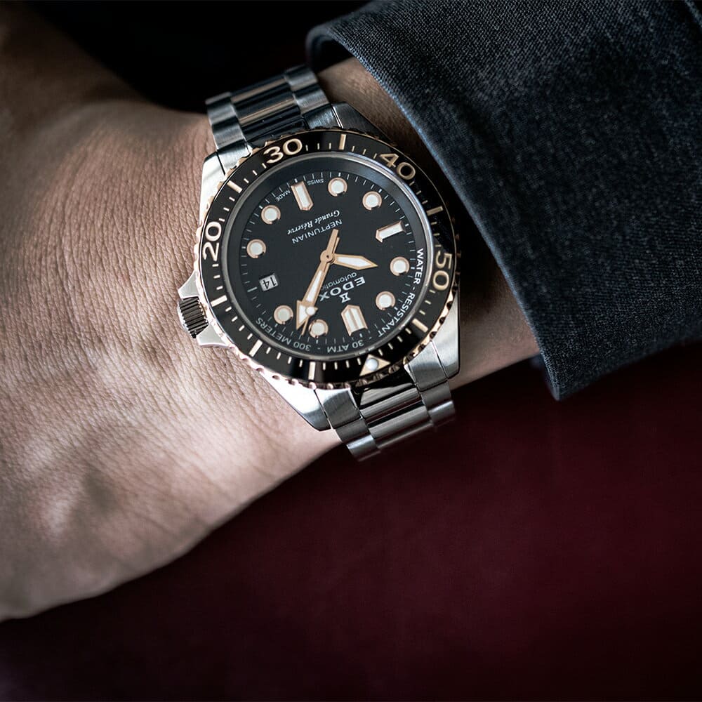 [New]It is with our store loan edokkusunepuchunian 80801-3NRM-NIR 42mm ...