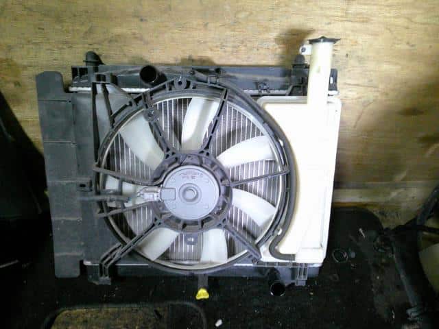 [Used]Radiator TOYOTA Ractis 2010 DBA-NCP100 1640021270 - BE FORWARD ...