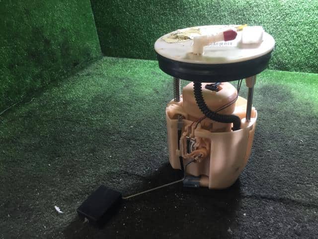 [Used]Fuel Pump MAZDA Demio 2006 DBA-DY3W - BE FORWARD Auto Parts
