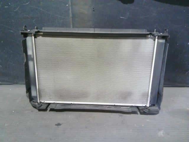 [Used]Radiator TOYOTA Vanguard 2010 DBA-ACA38W 1640028560 - BE FORWARD ...