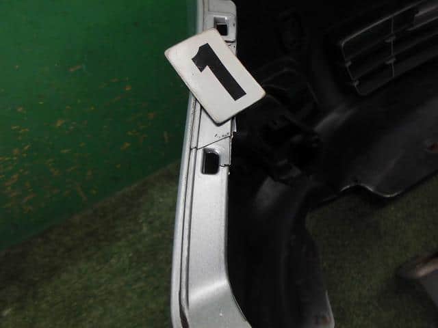 [Used]Front Bumper NISSAN Note 2010 DBA-E11 F20228Y27D - BE FORWARD ...