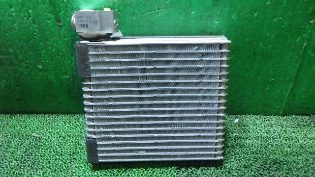 [Used]Air Conditioner Assembly TOYOTA IST 2003 UA-NCP60 8850152070 - BE ...