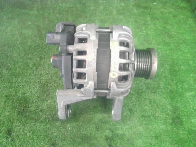 [Used]Alternator Mitsubishi Fuso Canter 2018 TRG-FBA00 ME230889 - BE ...