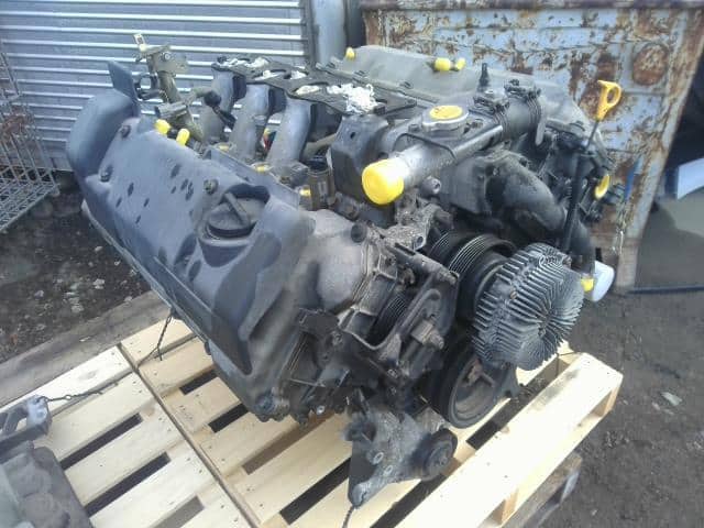 [Used]2412061.5032 Cima Y33 FGY33 VH41DE Mileage 116,234km [the Engine body] EG (104634589 ...