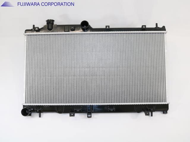 [Used]Radiator SUBARU Forester 2007 DBA-SH5 45119SC010 - BE FORWARD ...