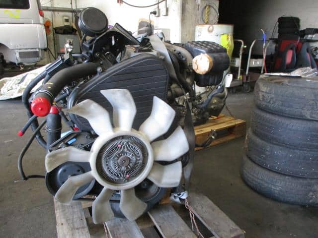 [Used]RD28 Engine NISSAN Gloria 1996 KD-UY33 101024P450 - BE FORWARD ...