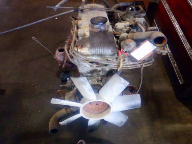 [Used]4G52 Engine MITSUBISHI Jeep_ 1979 H-J58 - BE FORWARD Auto Parts