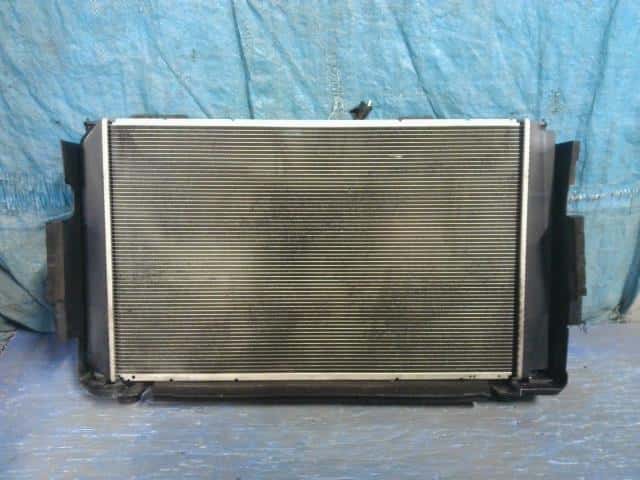 [Used]Radiator TOYOTA Estima 2013 DAA-AHR20W 1640028560 - BE FORWARD ...