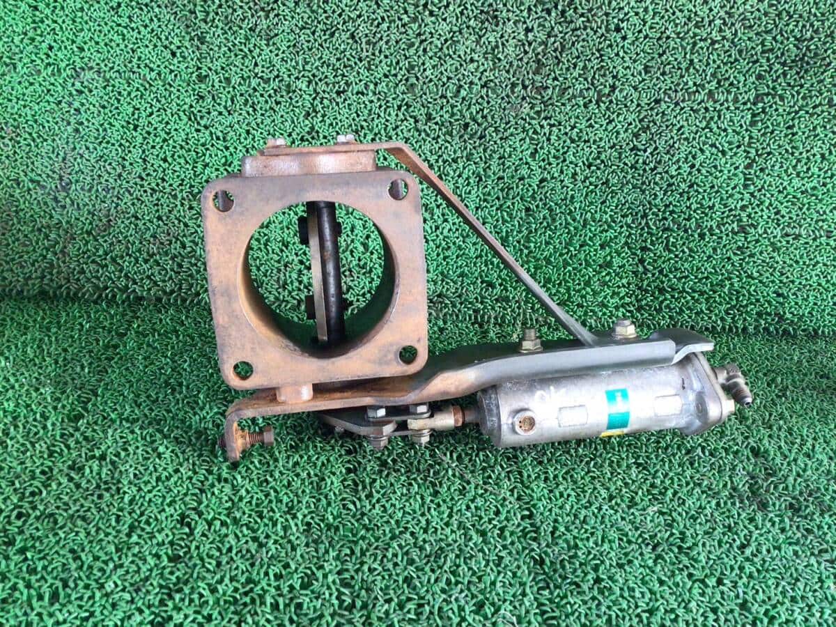 [Used]CYJ51W4Z H.16 age giga exhaust exhaust brakes valve X2 250205 ④ ...