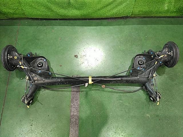 [Used]Rear Axle Beam Assembly HONDA Fit 2013 DAA-GP5 - BE FORWARD Auto ...
