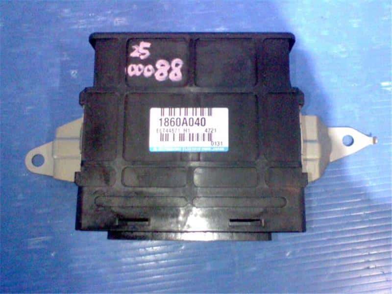 [Used]Engine Control Unit / ECU MITSUBISHI Minicab Truck 2004 LE-U61T ...