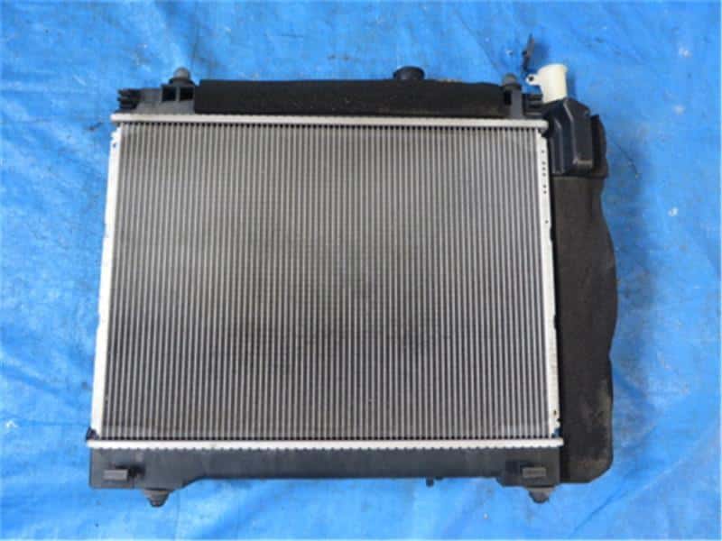 [Used]Radiator TOYOTA Vitz 2014 DBA-NSP130 - BE FORWARD Auto Parts