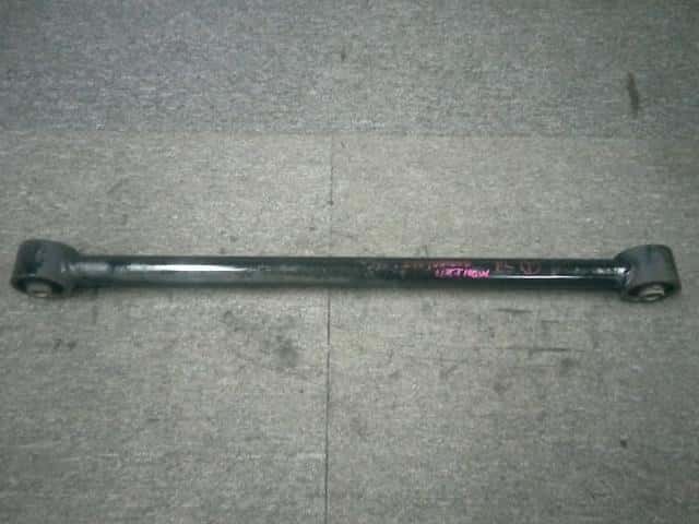 [Used]Rear Left Lower Control Arm TOYOTA Landcruiser 2004 GH-UZJ100W ...