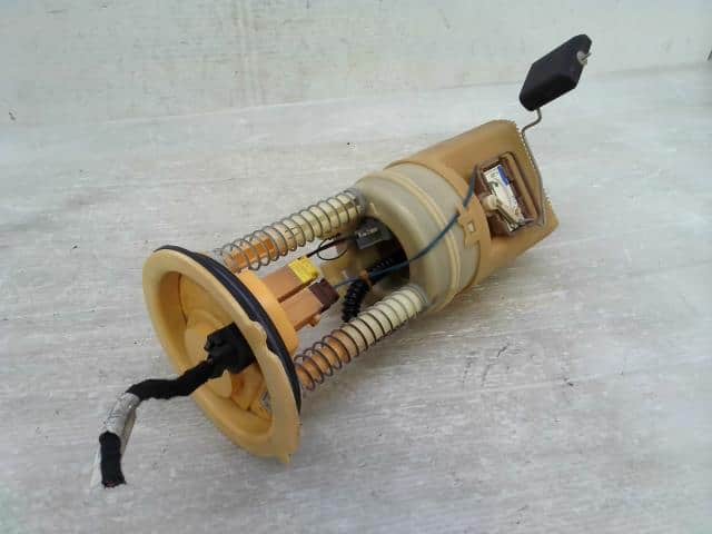 [Used]Fuel Pump MERCEDES-BENZ Benz a class 2006 DBA-169032 A1694700494 ...