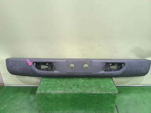 [Used]Front Bumper ISUZU ELF 2002 KK-NPR71LAR 8971961720 - BE FORWARD ...