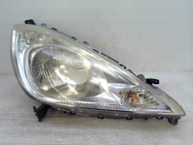 [Used]Right Headlight HONDA Fit 2011 DAA-GP1 - BE FORWARD Auto Parts