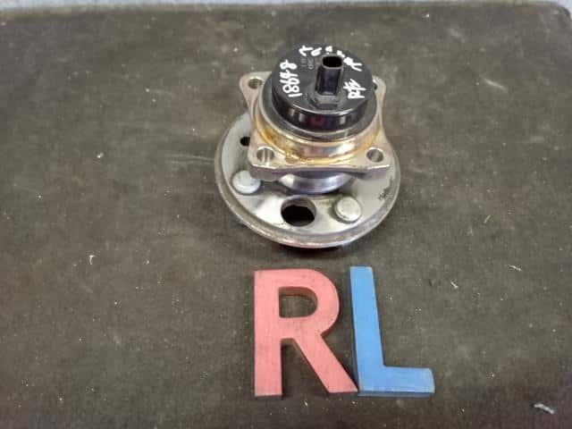 [Used]Rear Wheel Hub TOYOTA Probox 2014 DBE-NSP160V 左 4245052130 - BE ...